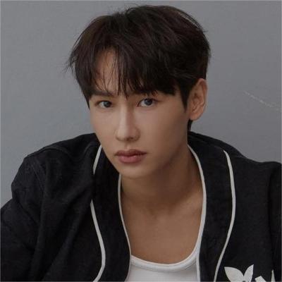 StarLight - 2025 The Most Shining Star in Thailand